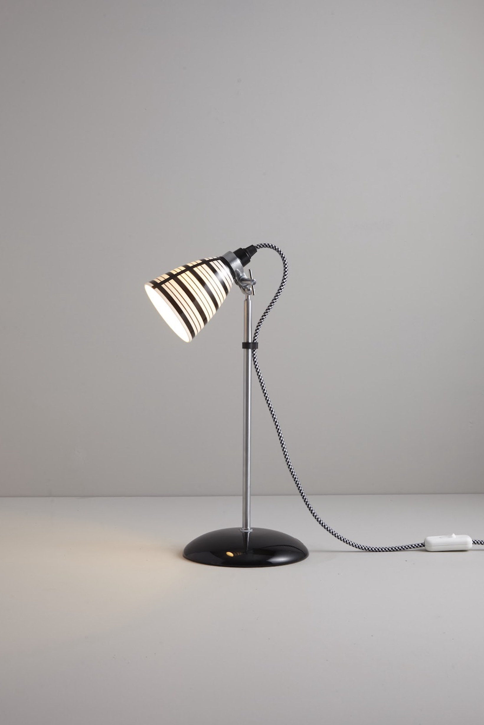 Original BTC - Circle Line Small Table Lamp